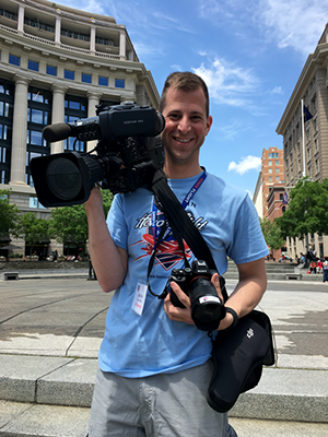 Capturing An Emotional Honor Flight